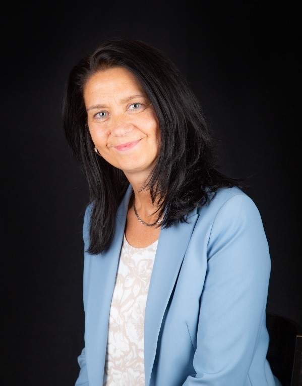 Ms. Claudia Cosoreanu, P.Eng., MBA | Smart Grid Center